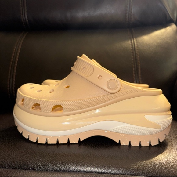 CROCS | Shoes | Crocs Unisexadult Mega Crush Clog Men 5 Womens 7 Use In ...